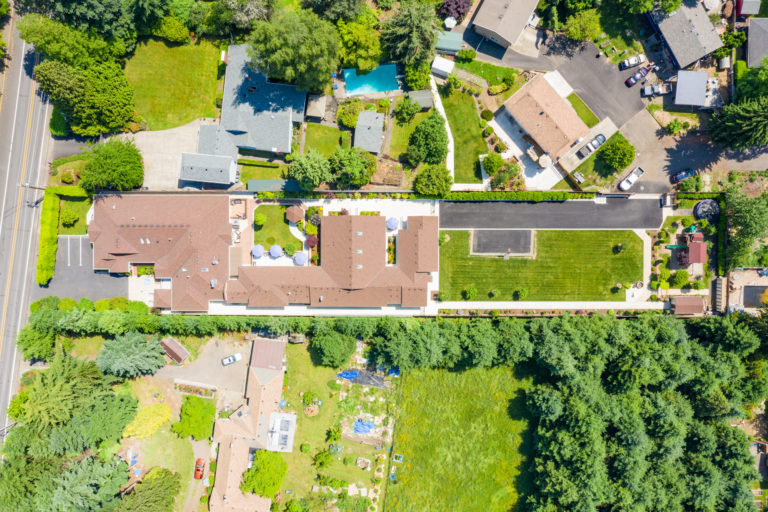 Photo Gallery – MapleView Manor